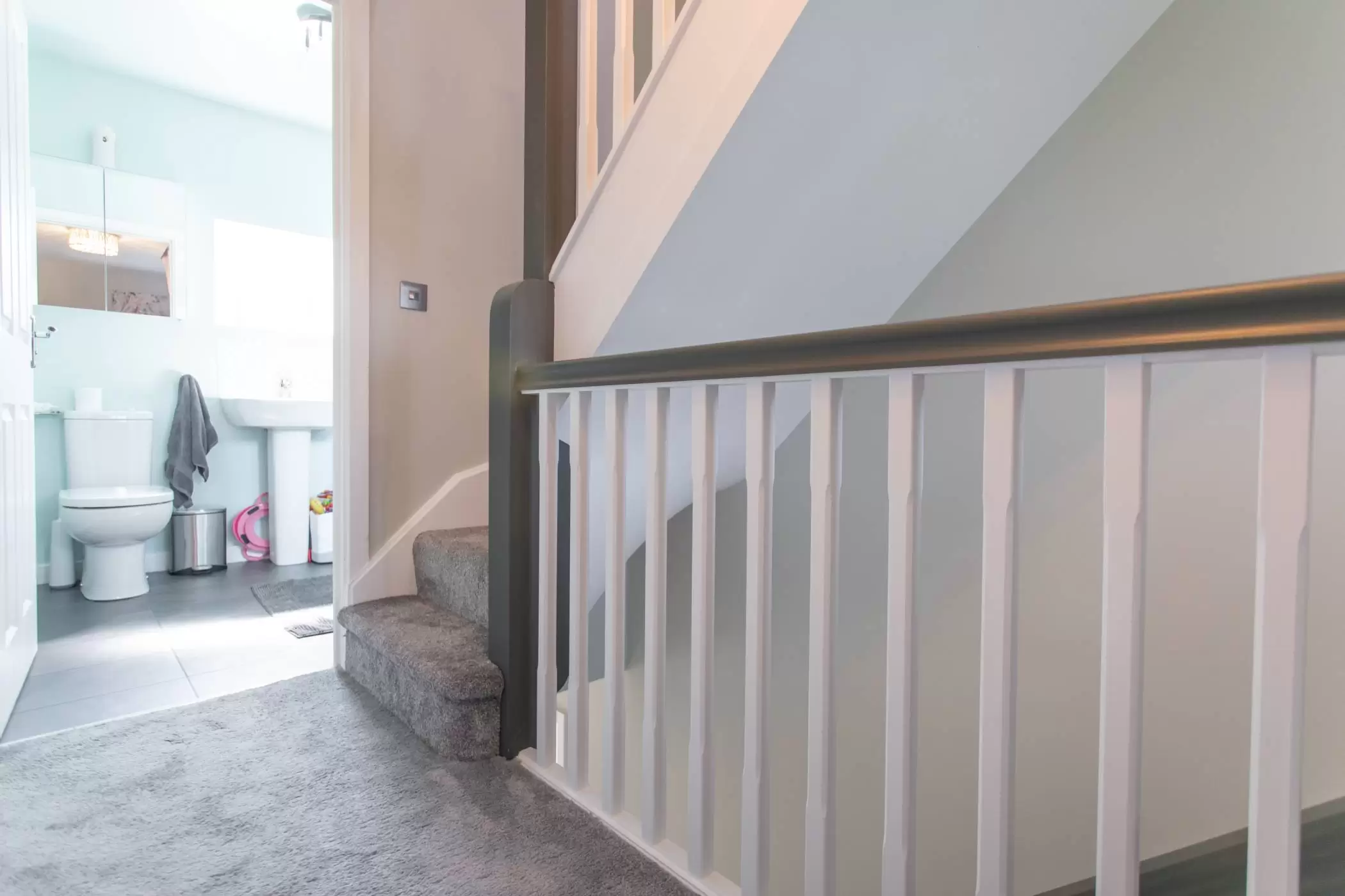 Apartment In A Dormer Loft Conversion - DJ Moore Lofts